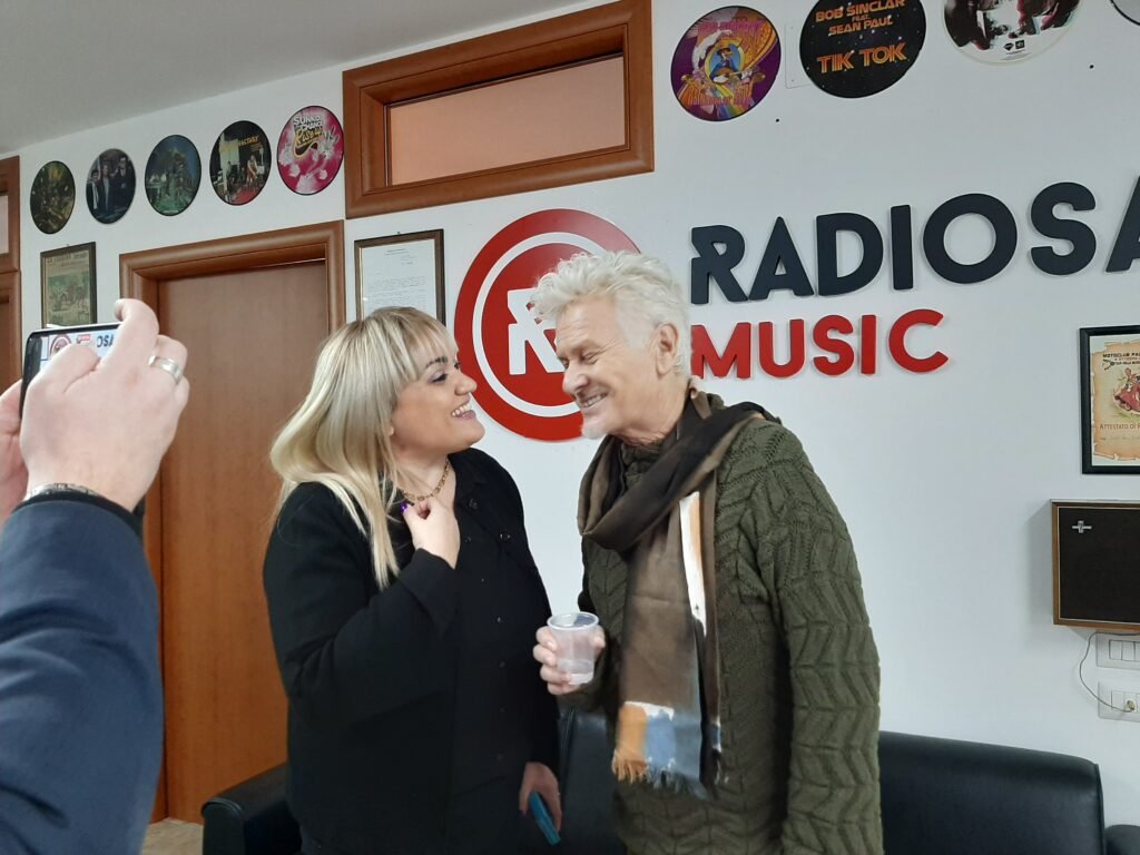 "Matera è un diamante". Il cantautore Ron ospite di Radiosa Music e ...
