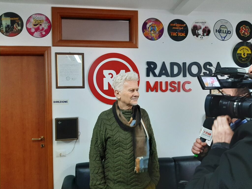 "Matera è un diamante". Il cantautore Ron ospite di Radiosa Music e ...